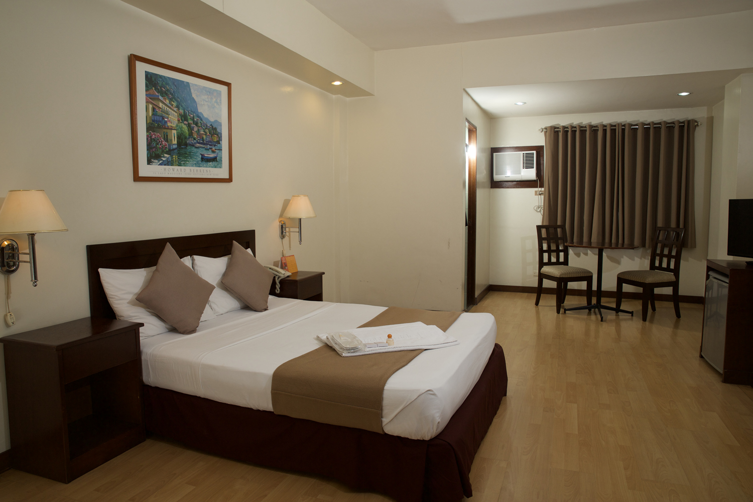 Robbinsdale Hotel – Welcome Home